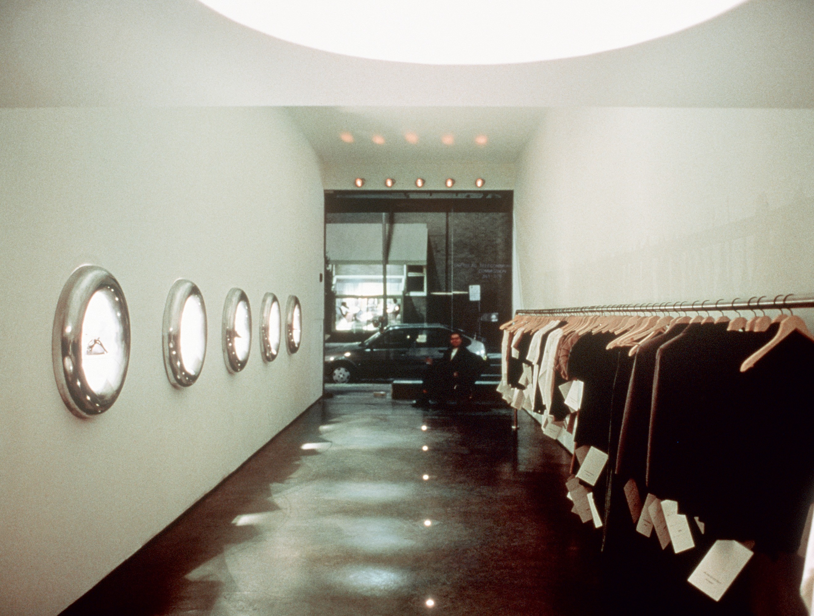 Andoni Boutique | Marc Newson Ltd