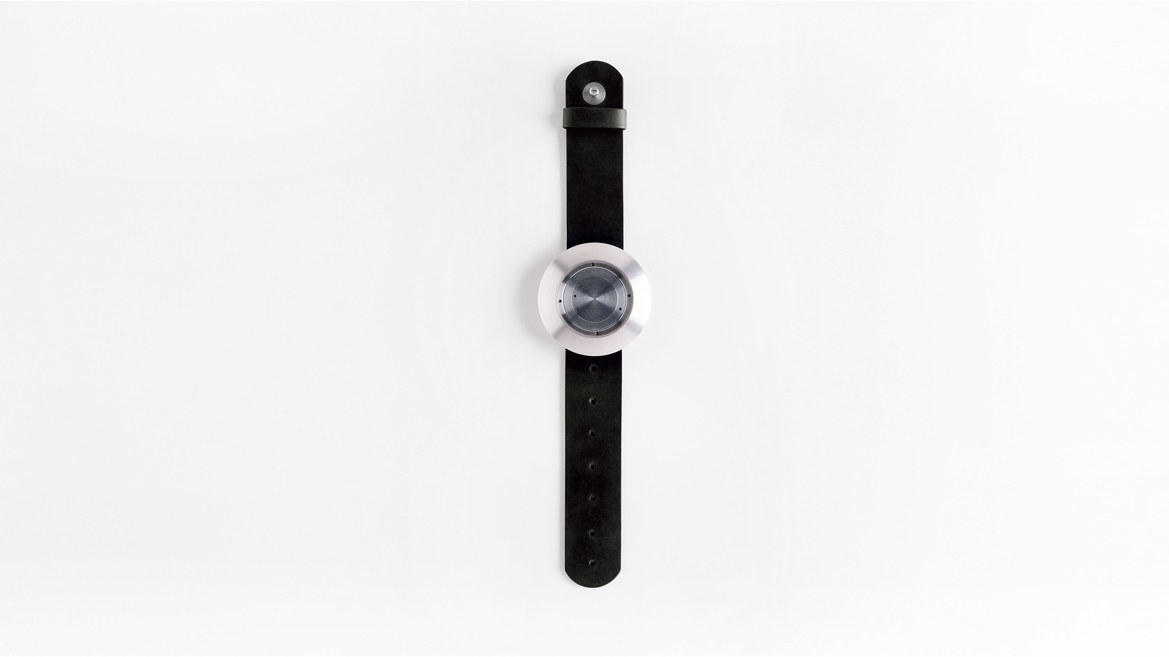 Large Pod Watch | Marc Newson Ltd